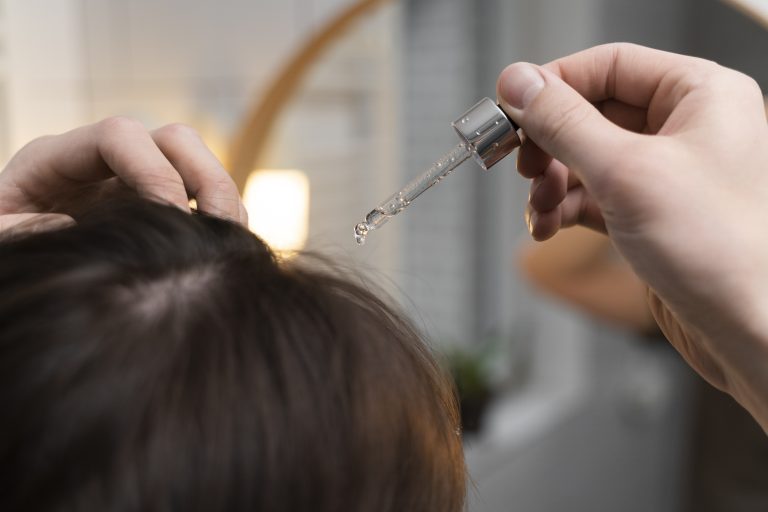Hair Oiling Do’s and Don’ts: Things You Need To Know - Wavy Hair Girl